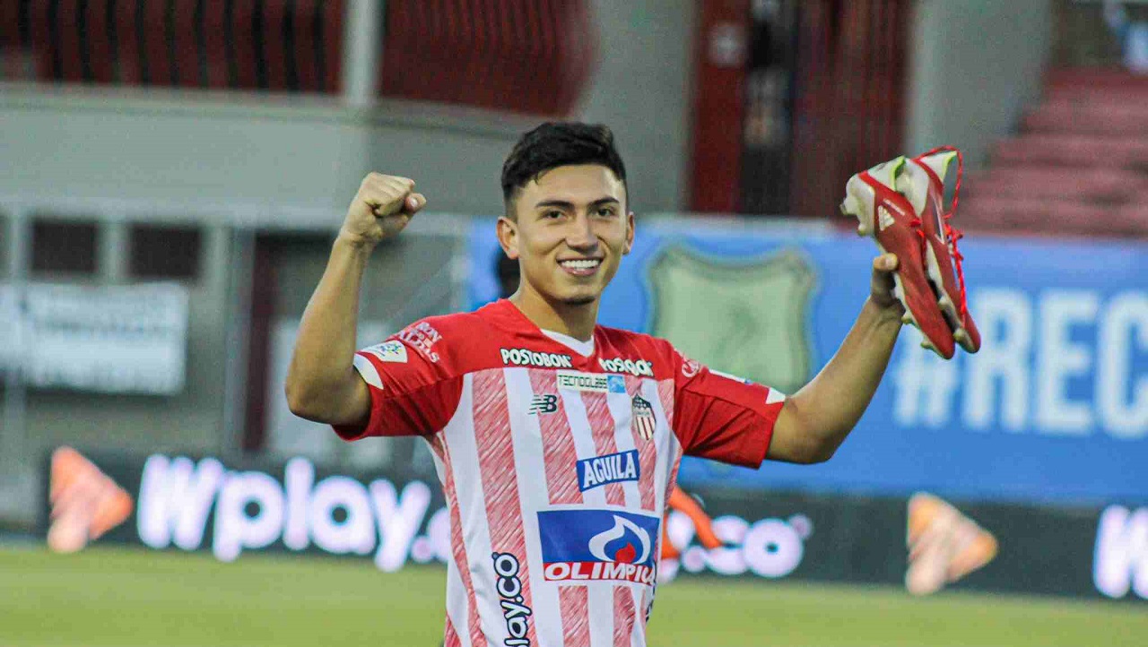 ¡Fabián Ángel es nuevo jugador de Newell's Old Boys de Argentina ...
