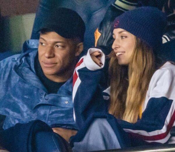 "Mbappé dejó a la hermosa actriz Emma e inició romance con modelo trans ...