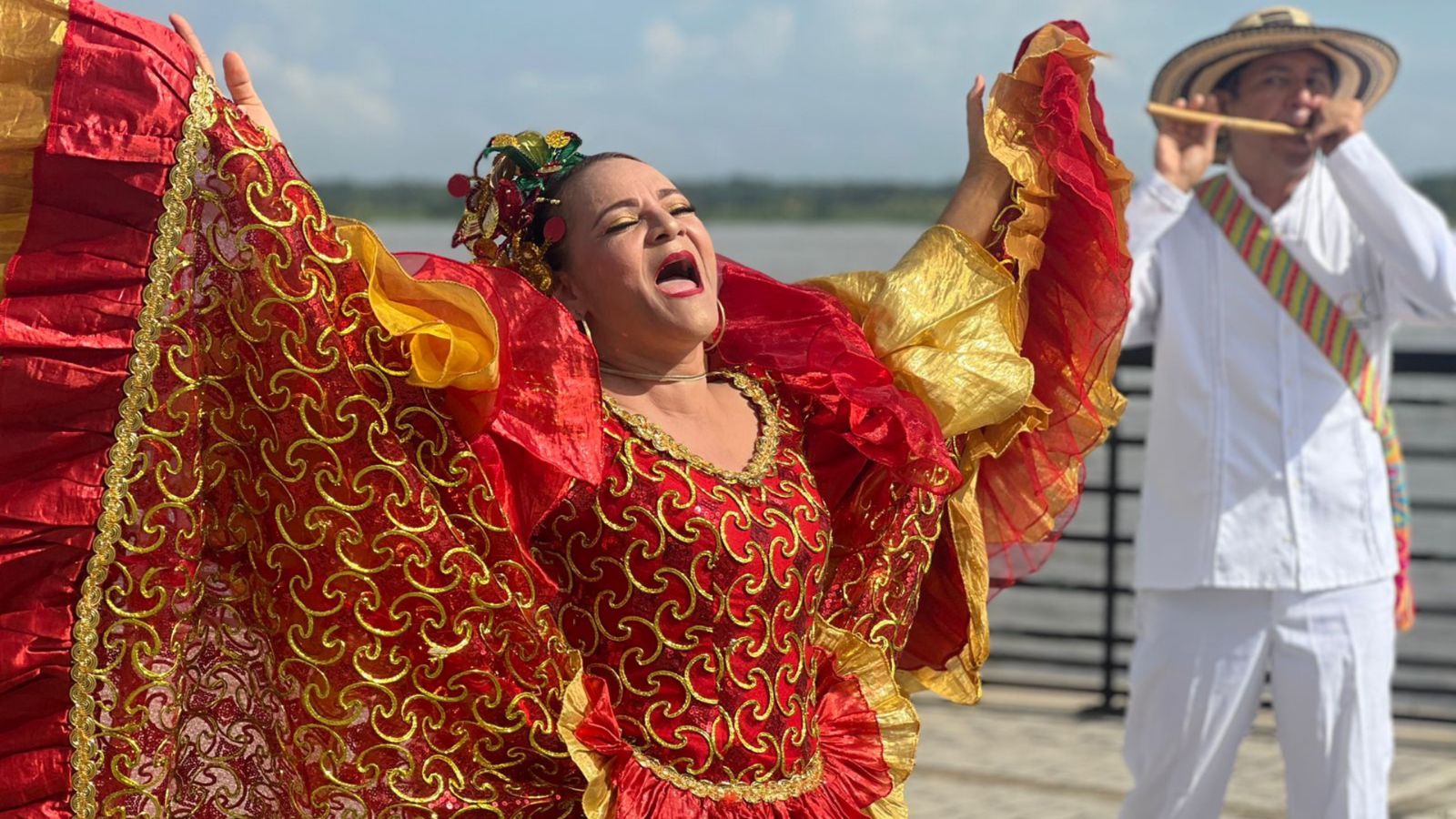 Cumbiatón al río: Barranquilla celebra la cumbia en el Gran Malecón ...