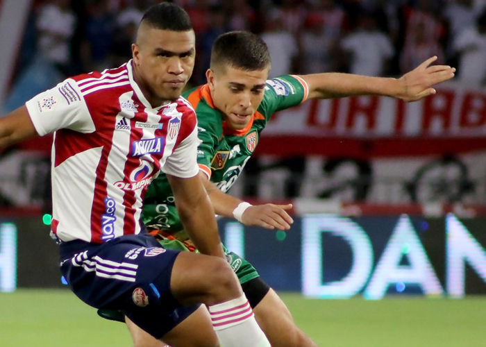 Andueza y Scarpeta, centrales que se consolidan en Junior pero quienes ...