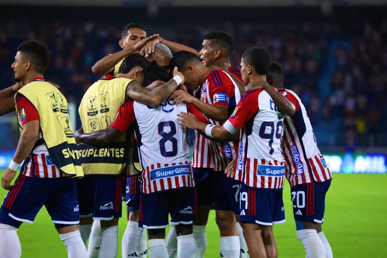 "Medellín, Junior es tu papá": el Tiburón ganó, goleó, gustó y es líder ...