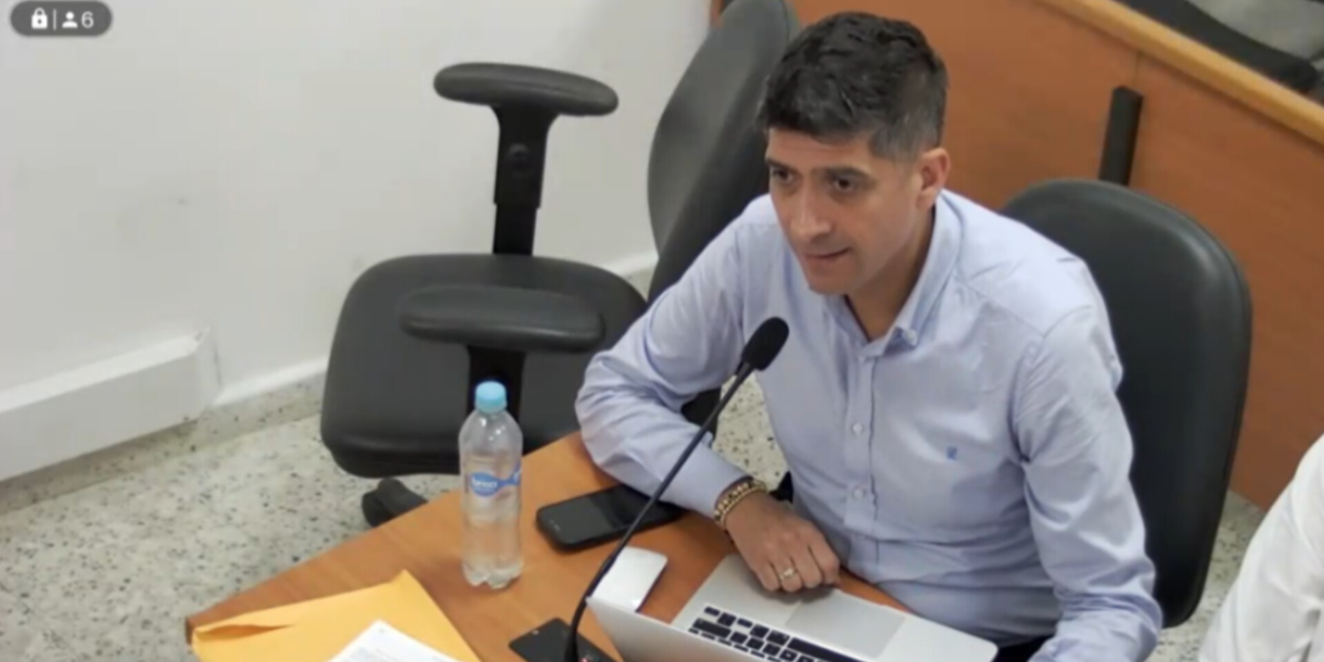 Formulan cargos contra el fiscal Mario Burgos "por incurrir en faltas ...