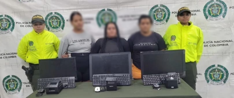 Tres mujeres capturadas por supuesta venta ilegal de rifas y juegos de ...