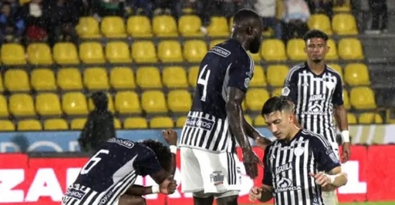 Arquero del Tolima le negó el triunfo a Junior: el Tiburón empató de ...