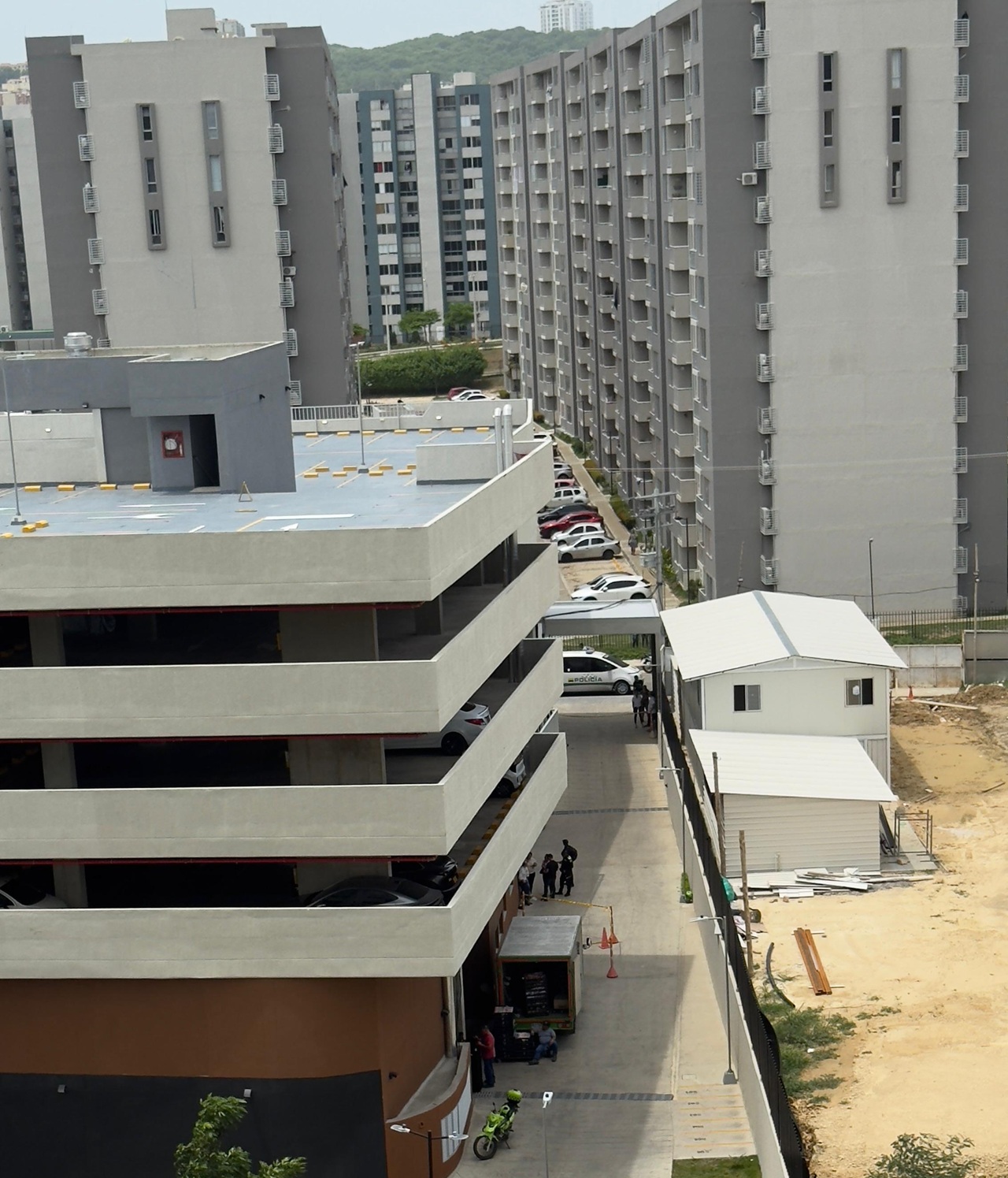 Mujer murió tras caer al vacío desde edificio en Alameda del Río, Barranquilla - impactonews.co