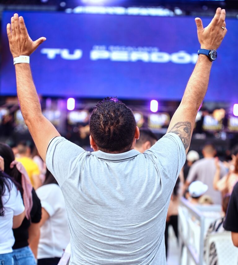 Conectando Corazones Tour 2025: una noche de música y adoración se vivirá en el Romelio Martínez ...