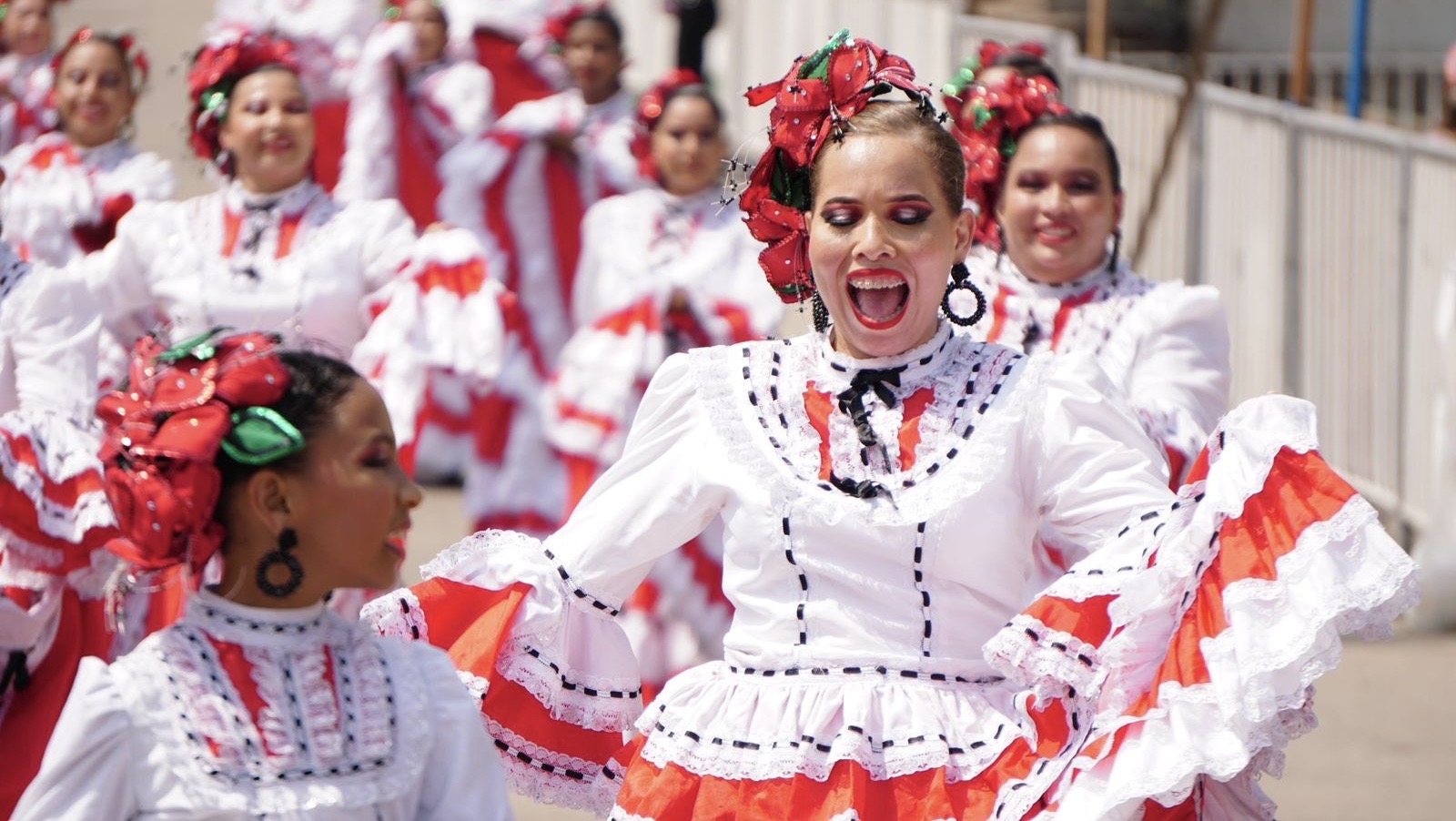 Carnaval de Barranquilla conmemora 50 años de la cumbiamba la ...